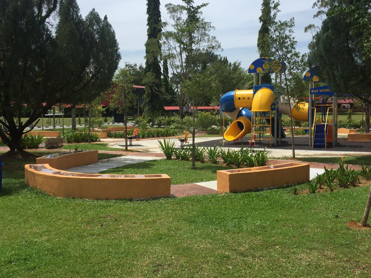 Laman Utama | eLANDSKAP